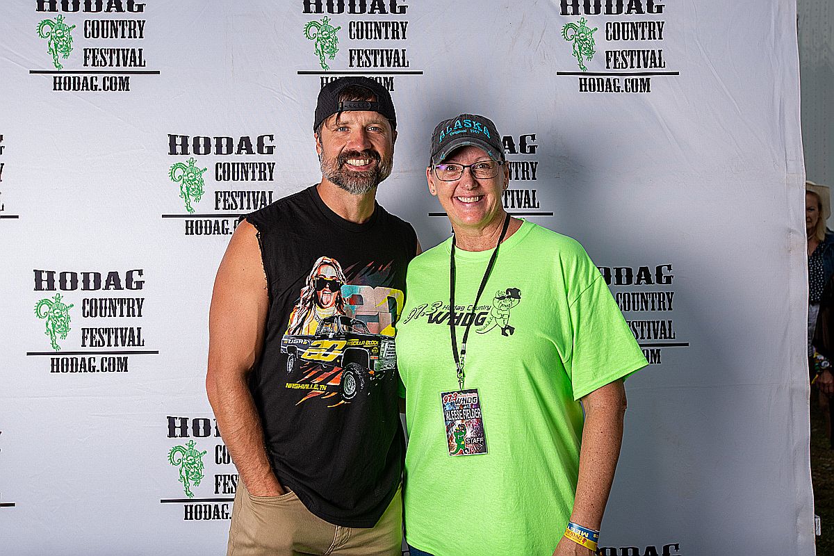 Walker Hayes – HODAG COUNTRY FESTIVAL