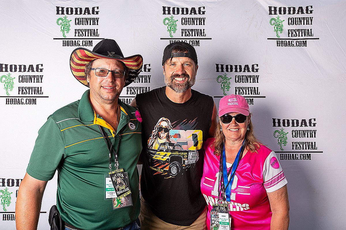 Walker Hayes – HODAG COUNTRY FESTIVAL