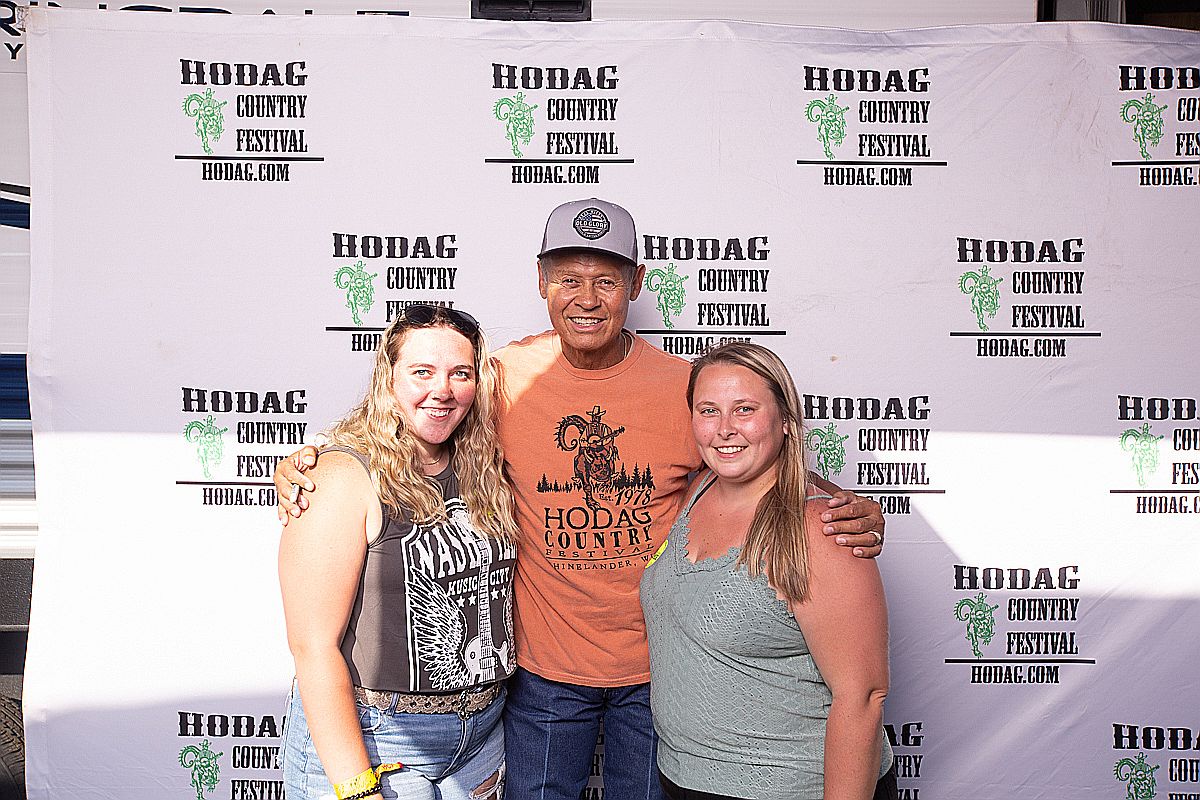 Neal McCoy – HODAG COUNTRY FESTIVAL
